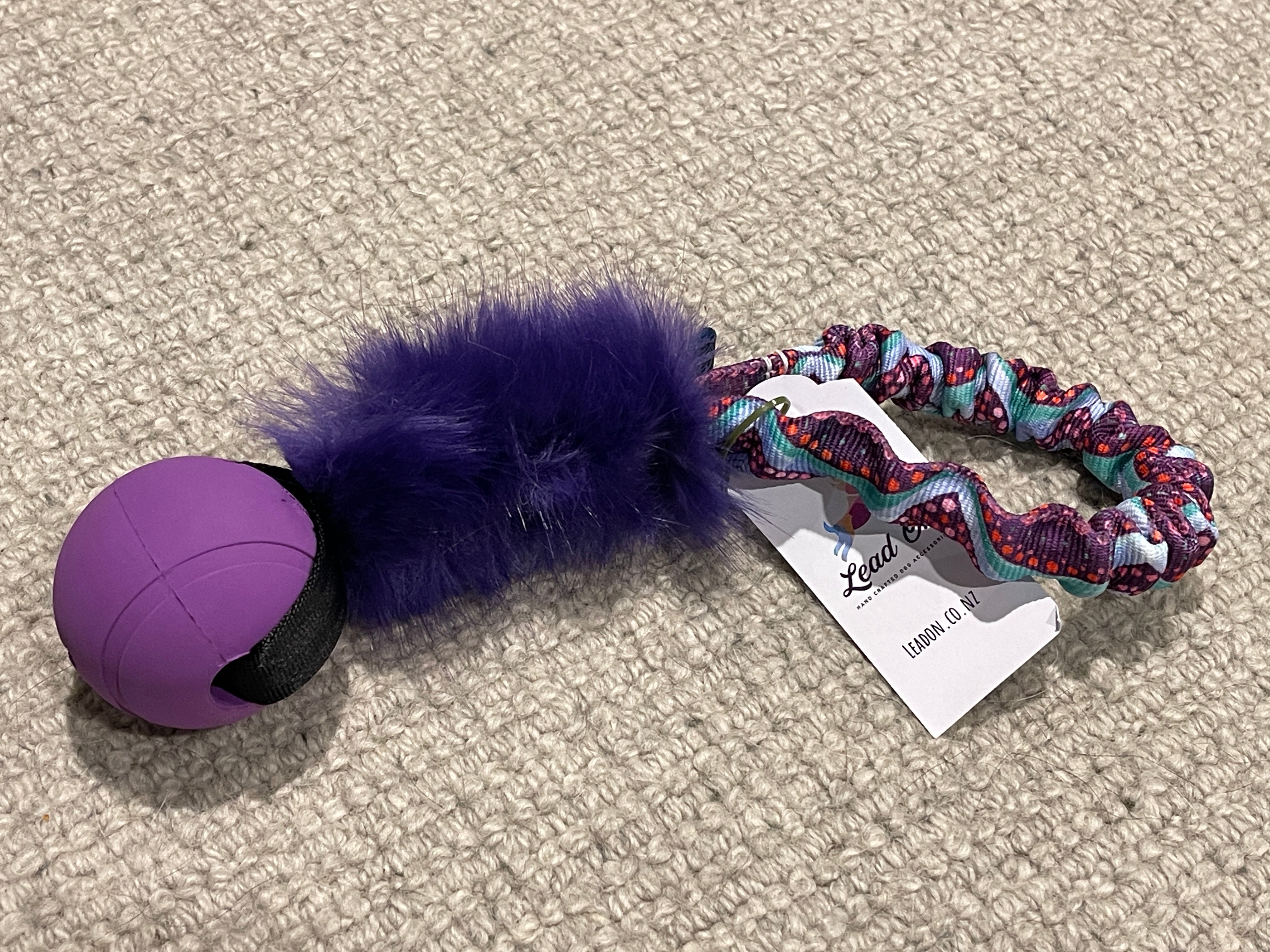 Pocket Bungee Chew King balls – Lead On